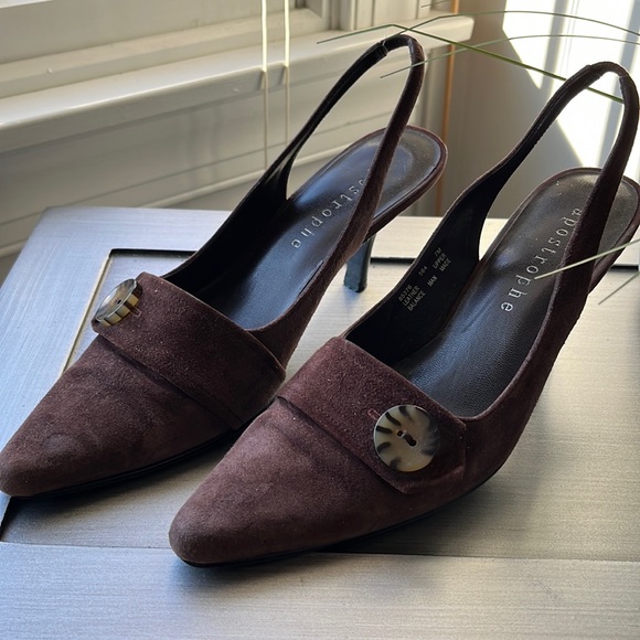 Apostrophe | Shoes | Apostrophe Brown Suede Slingback Heels Sz 7 | Poshmark